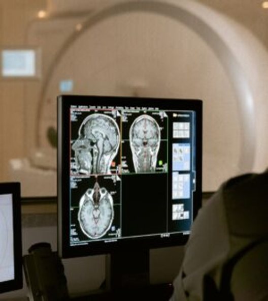 USHA DIAGNOSTIC AND SCAN CENTER : IMAGEbytes PACS